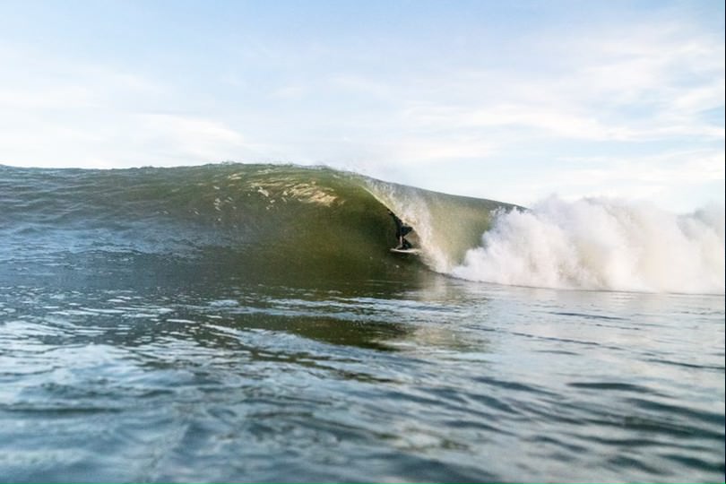 Cape Hatteras winter waves at Watermen’s Retreat — REAL Watersports