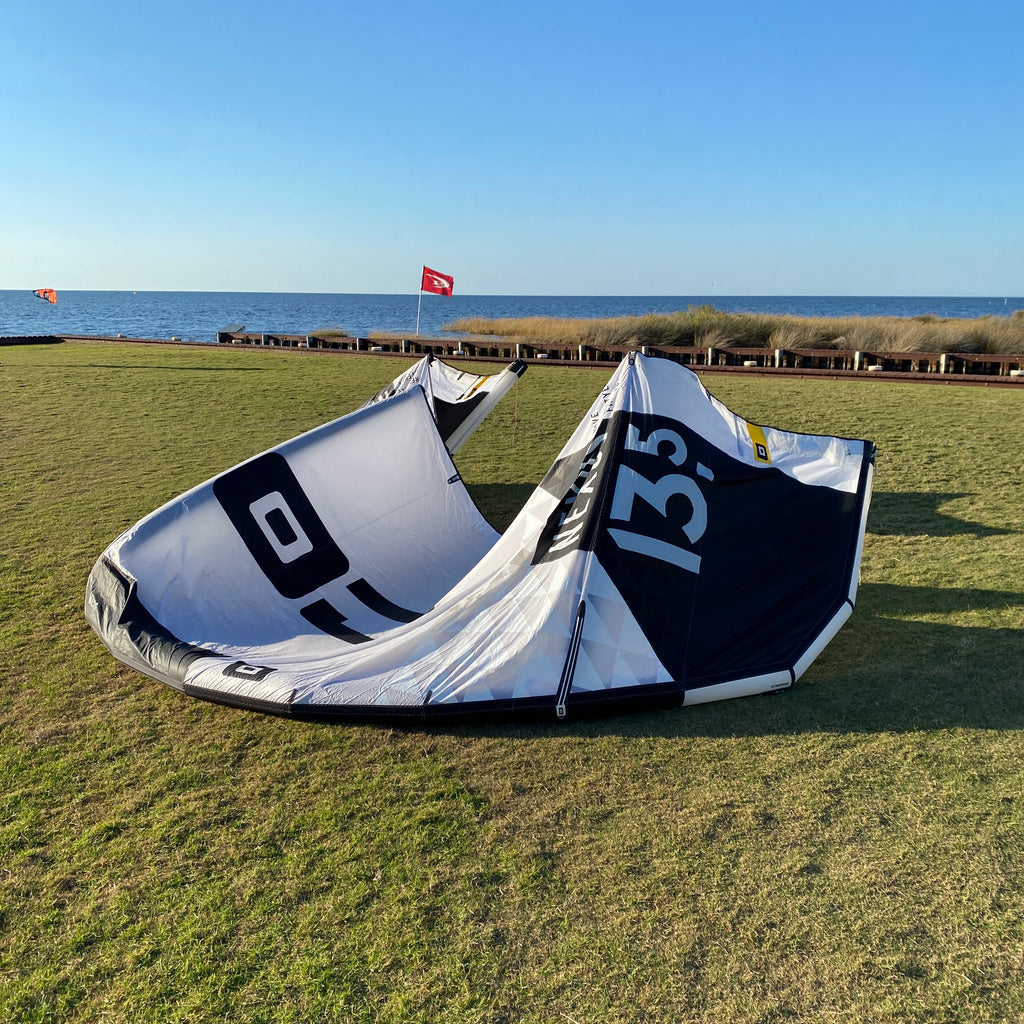 USED Core Nexus 2 Kite-13.5m-White — REAL Watersports