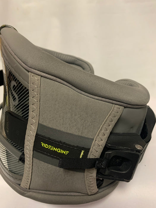 USED Ride Engine Elite Carbon V6 Harness-Slate Grey-Small — REAL ...