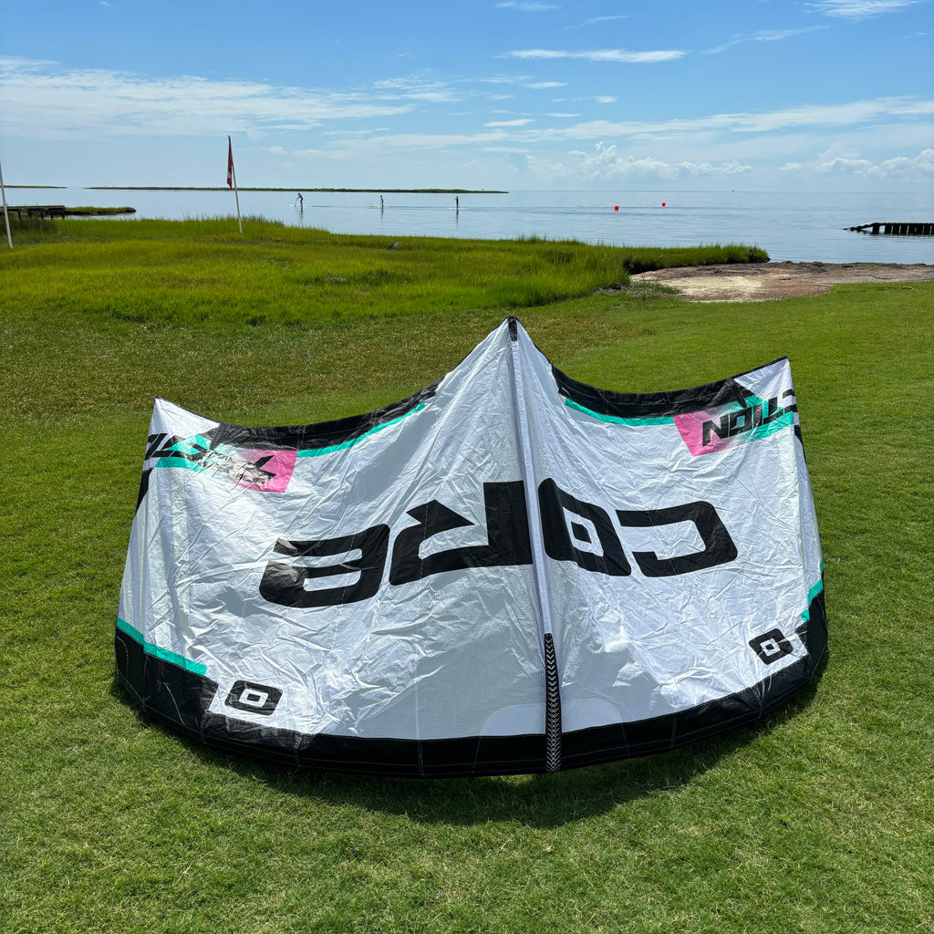 USED Core Section 4 Wave Kite-6m-White — REAL Watersports