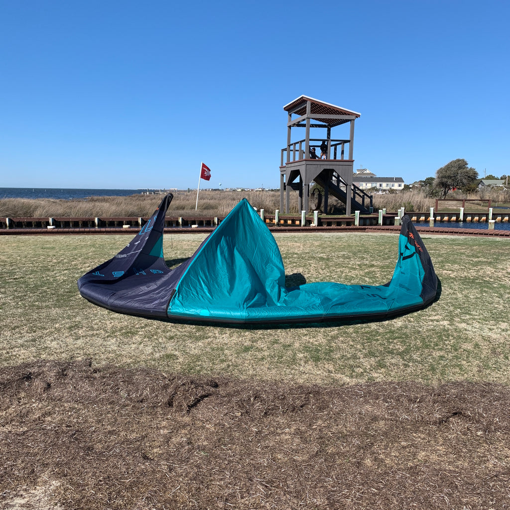 USED Slingshot Ghost V2 Kite-17m-Blue — REAL Watersports