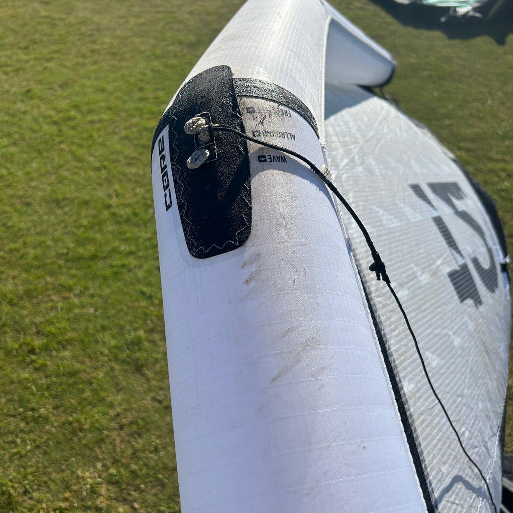USED Core Nexus 3 Kite-12m-White — REAL Watersports