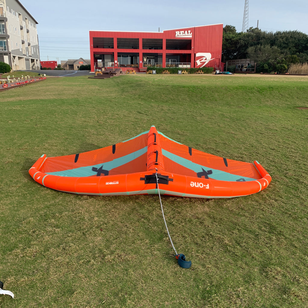 USED F-One Strike V4 Wing-4.5m-Flame Mint — REAL Watersports