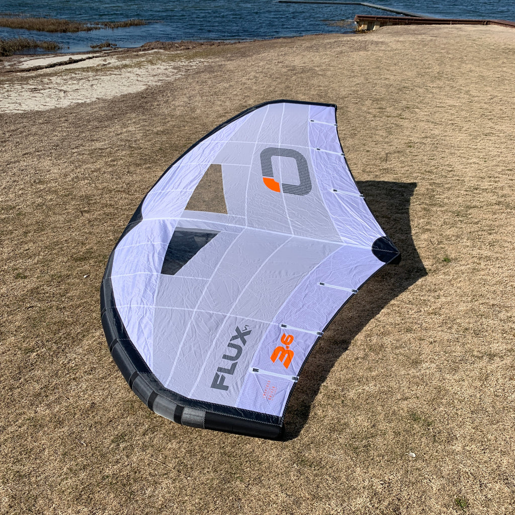 USED Ozone Flux V1 Wing-White-3.6m — REAL Watersports